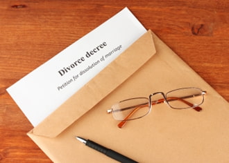 Divorce Advice, Laws, and Information from WomansDivorce.com